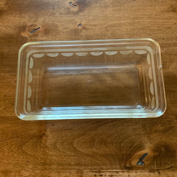 Pyrex | Kitchen | Vintage Pyrex Etched Scallop Glass Loaf Pan 22 593b ...